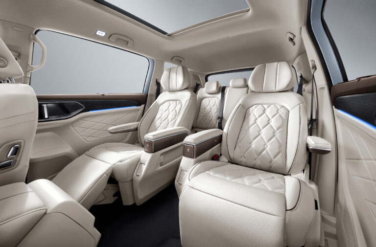 GIÁ XE VILORAN 2026: GIÁ VILORAN 2026 TỐT 0933.49.33.99 - Volkswagen ...